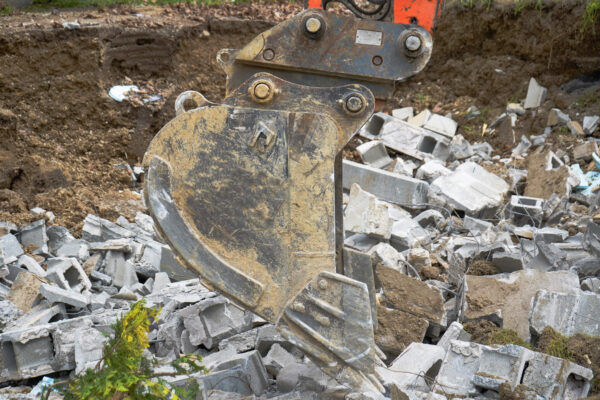 What Are the Standard Excavator Bucket Widths?