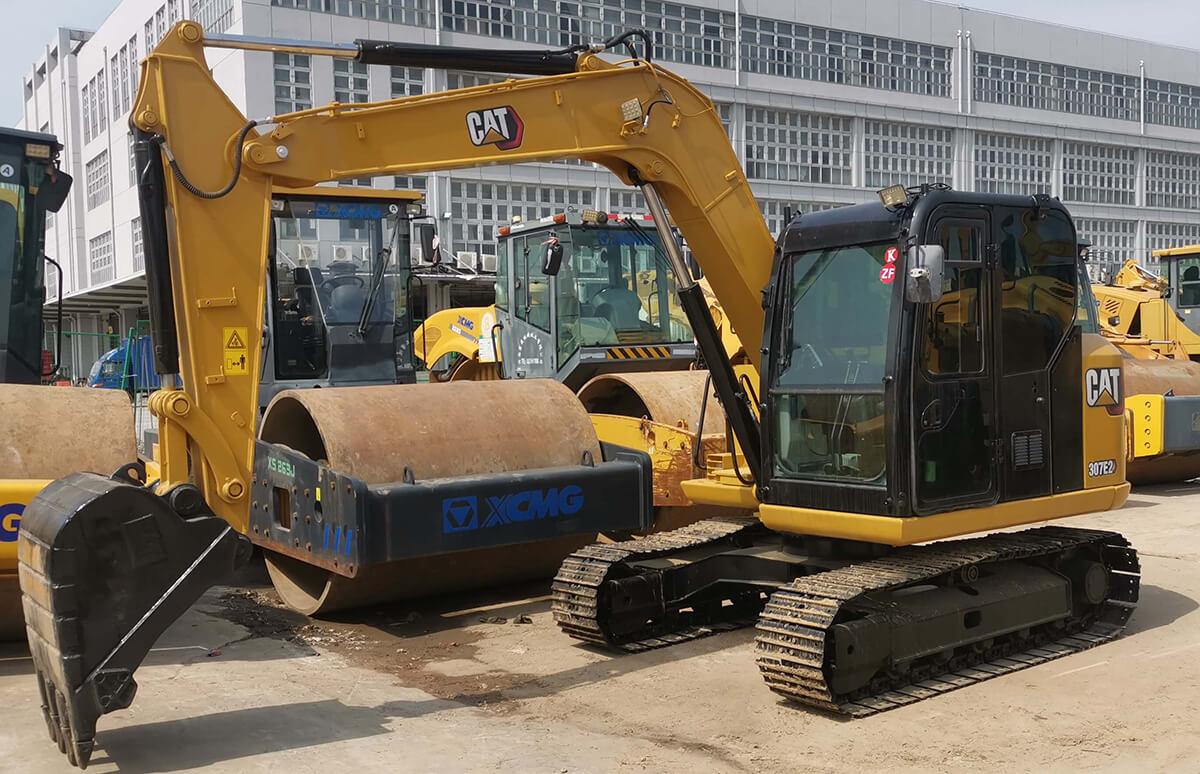 How to Operate Excavator?
