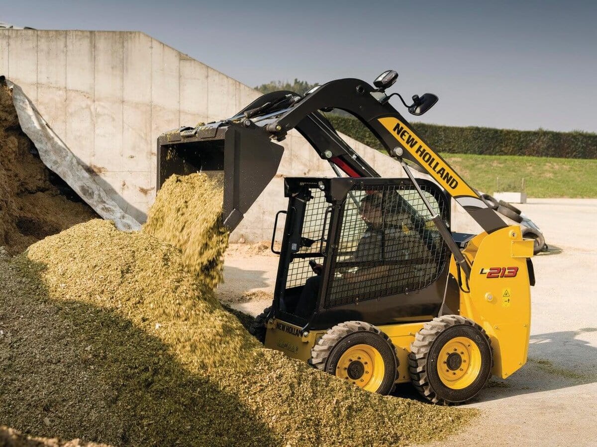 Best Skid Steer Brand: 7 Great Brands You Should Know