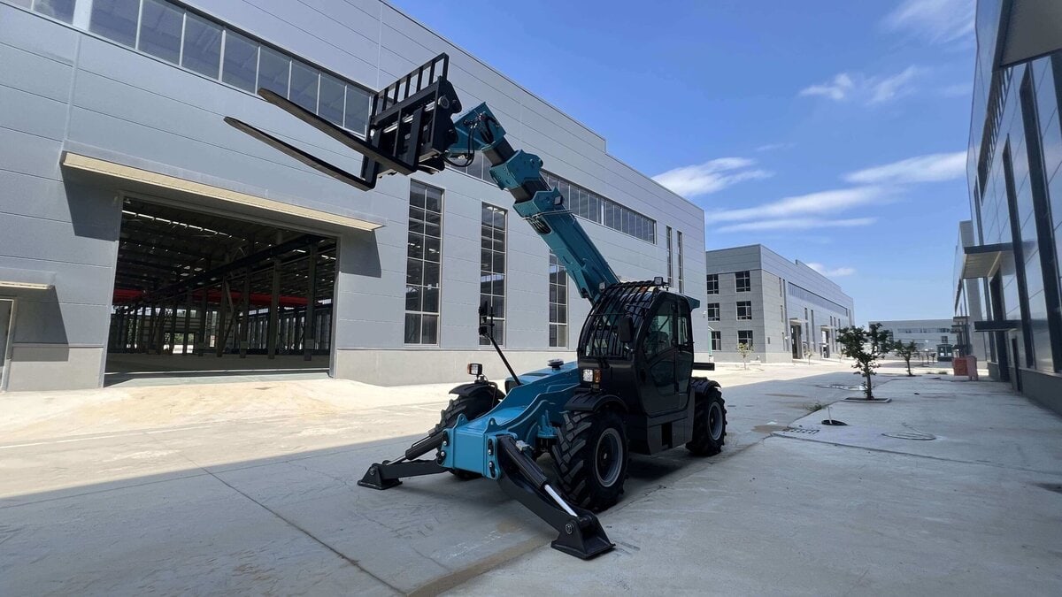 What Is the Ideal Telehandler Weight for Your Job?